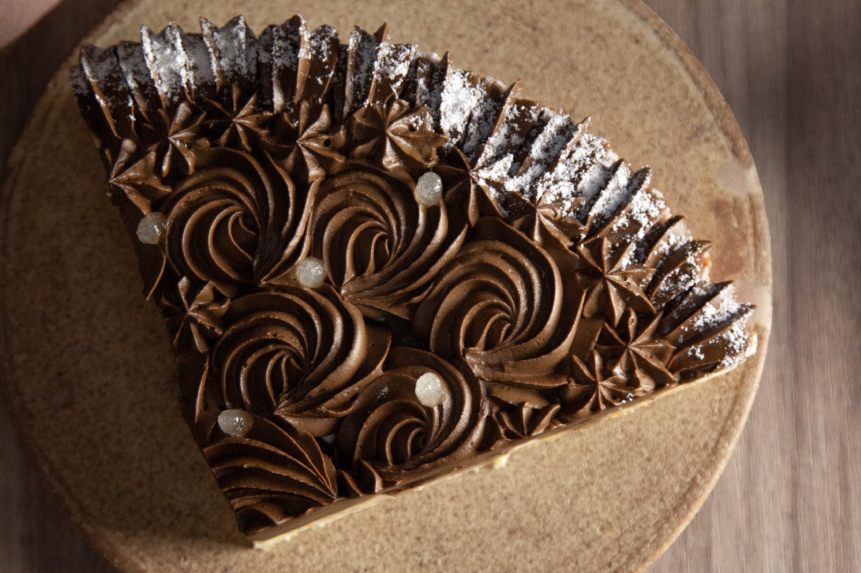 深夜裡的法國手工甜點